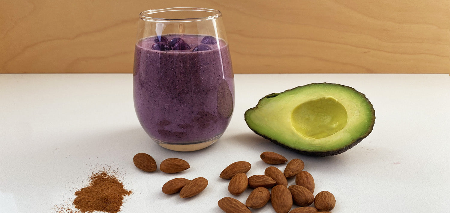 Almond Bliss Smoothie – LeeAnne Wann Health